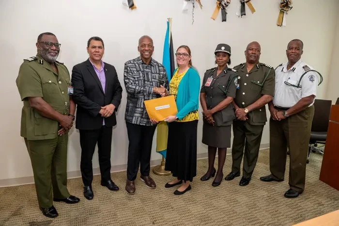 Minister Alfred Sears Leads Citizenship Swearing-In Ceremony