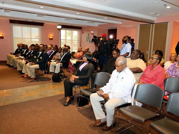 Minister Moxey encourages new Local Government practitioners