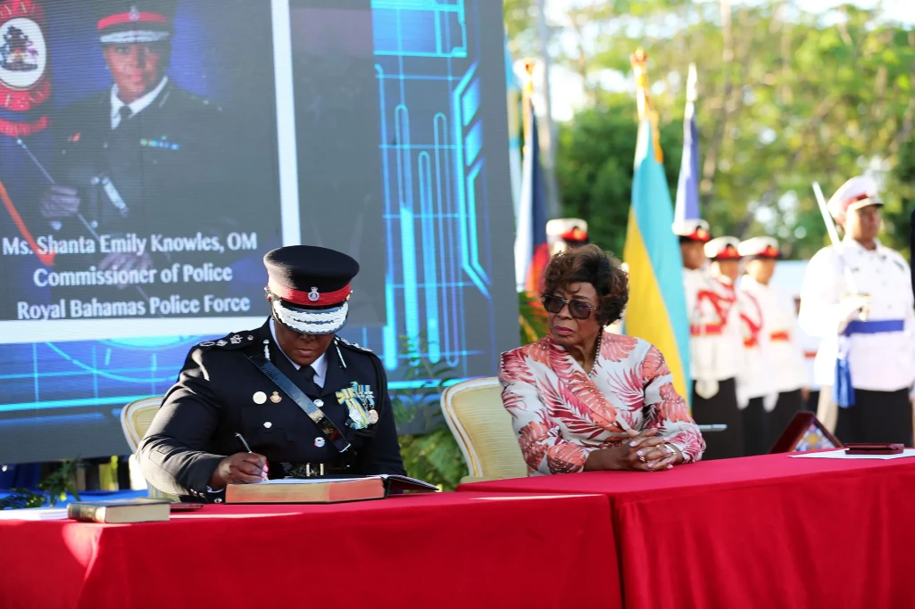 PM Davis Appoints Commissioner Shanta Knowles - Bahamas News
