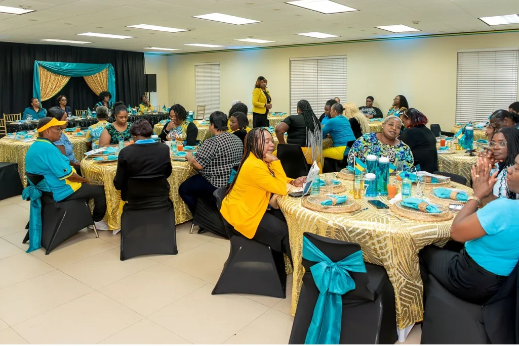 Bahamas Treasury Celebrates 52nd Independence Day