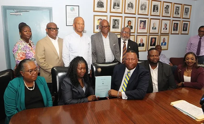 The BCB and BCPOU Sign New Industrial Agreement