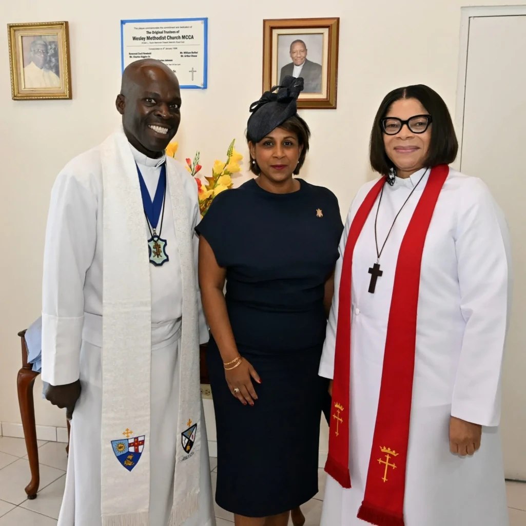 Governor General Attends Induction Service for the First Fem