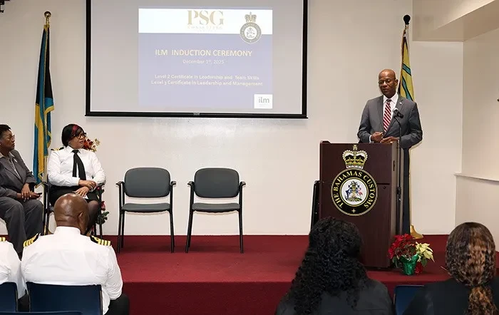 Customs Officers gain instruction in Leadership and Manageme