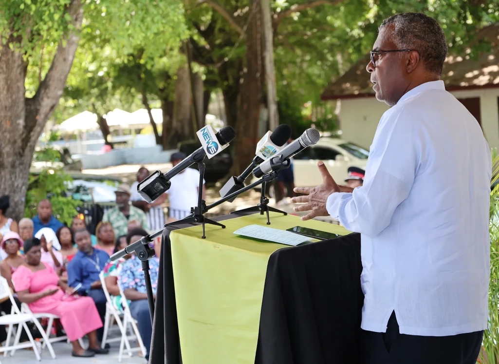 Dame Cynthia Pratt attended Ecumenical Services for Emancipa