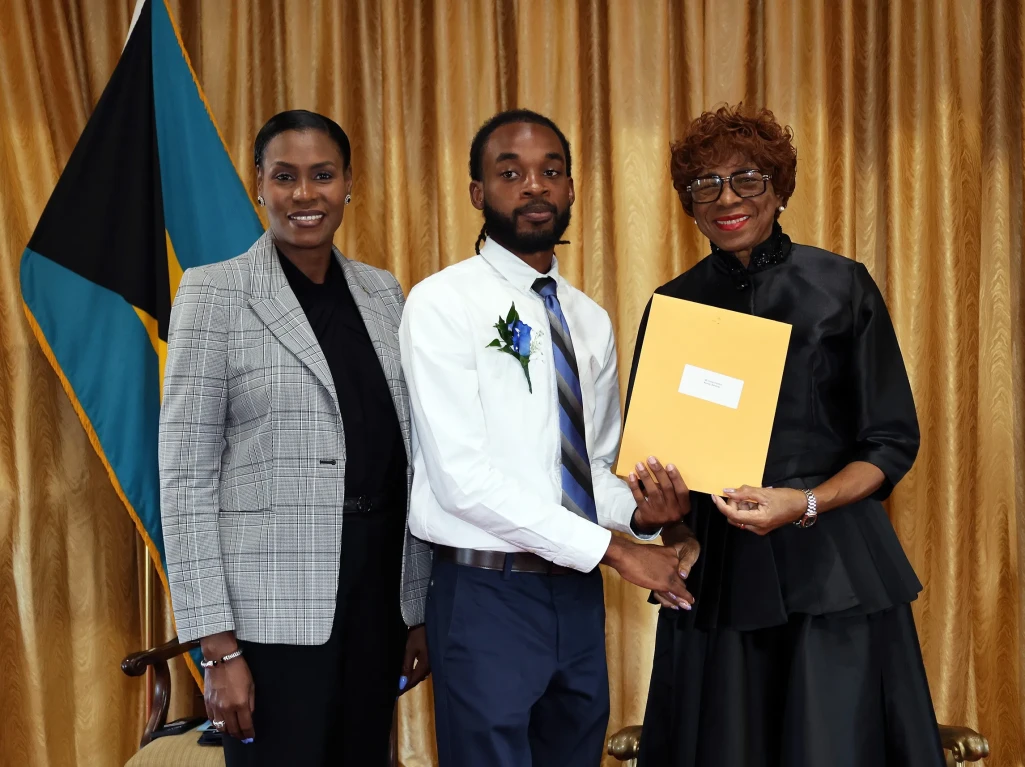 Top UB Students Join Public Service Scholars Programme