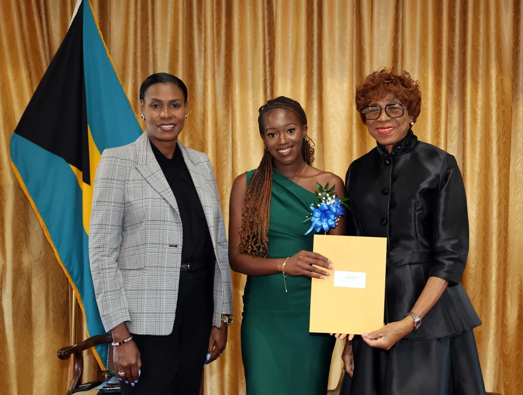 Top UB Students Join Public Service Scholars Programme