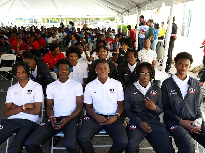 Minister Bowleg opens 25th annual Thanksgiving Basketball Cl
