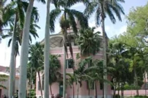 Explore Historical Sites in The Bahamas