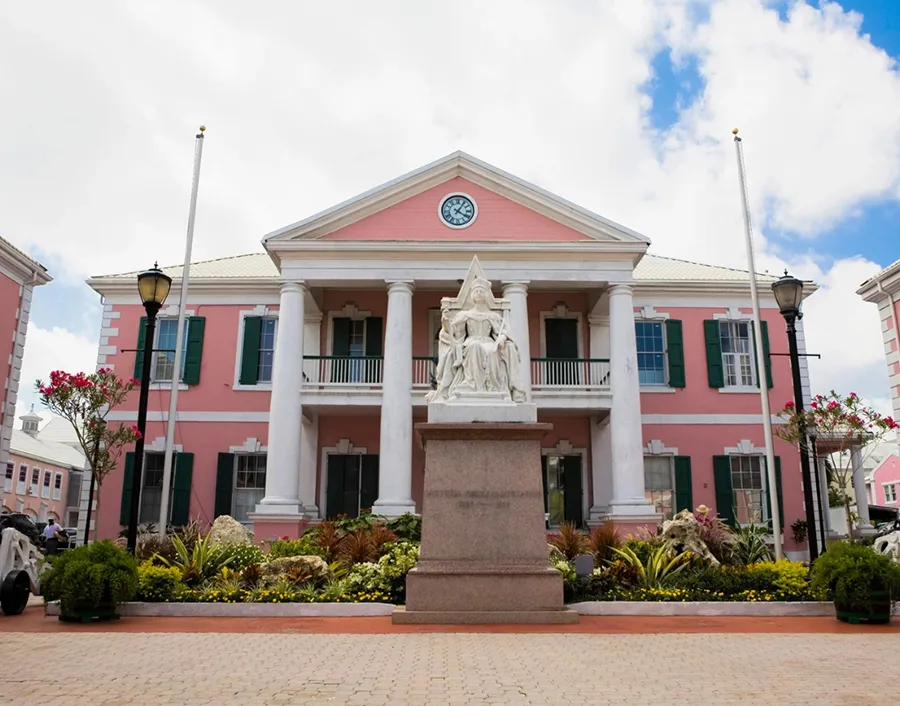 About The Bahamas - History, Geography & Government